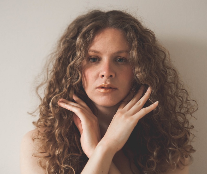 Becca James - Perfect Girl | Expectations - Sinusoidal Music