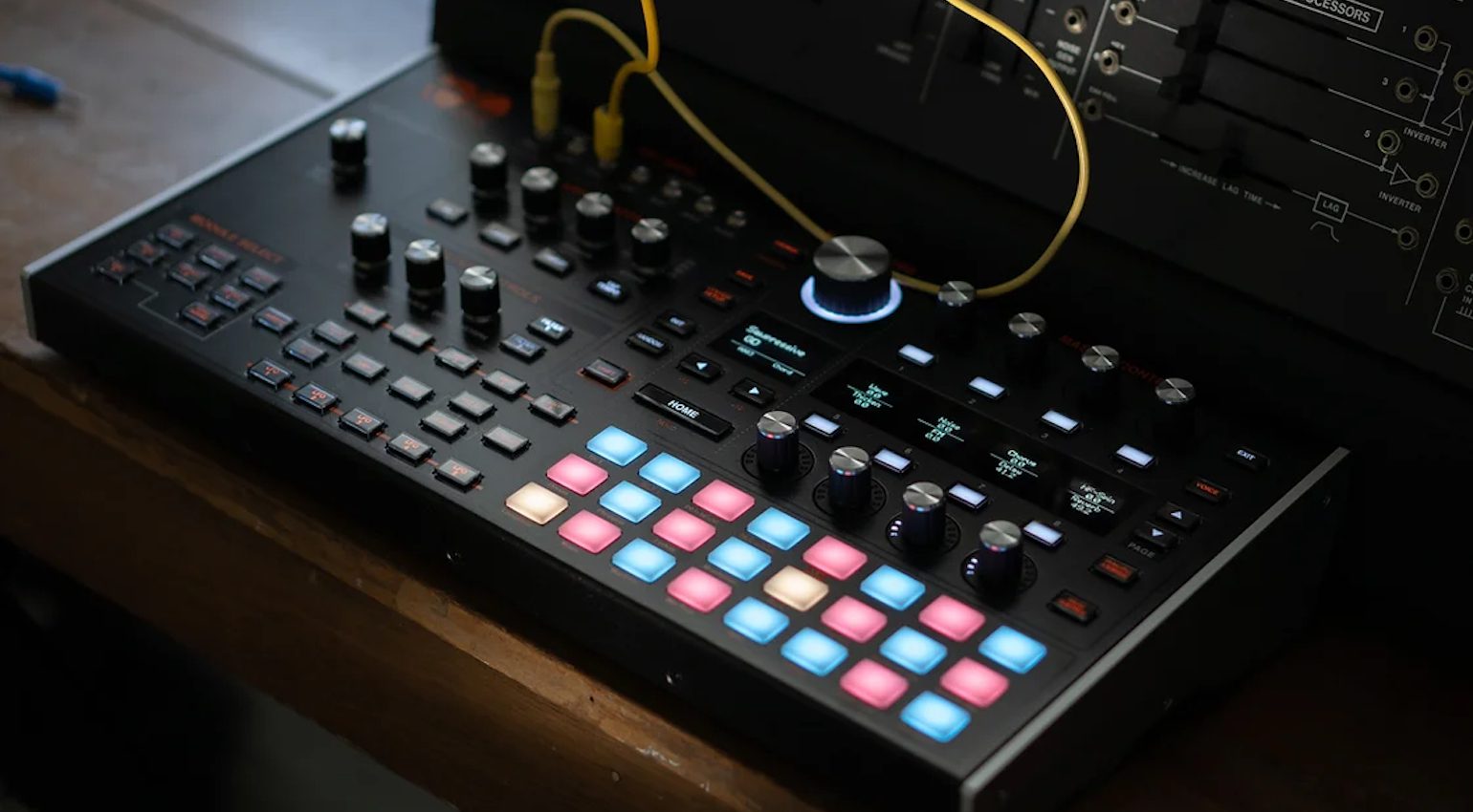 Exploring Affordable 'Mini' Desktop Synthesizers under $1000: Creative ...