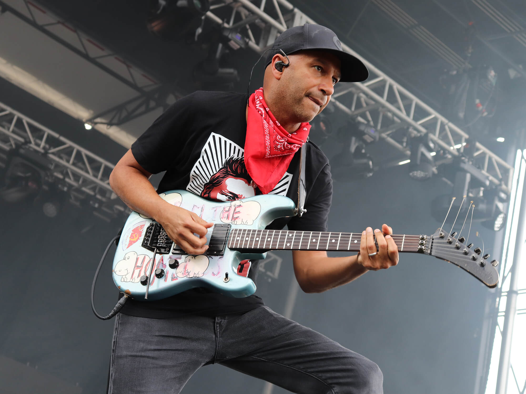 Tom Morello Set to Ignite India: RATM Guitarist's Debut Solo Tour ...